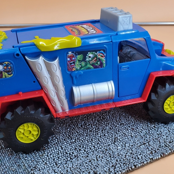 moose toys | Toys | Moose Toys Mutant Mania Wrestlers Truck Van Car ...